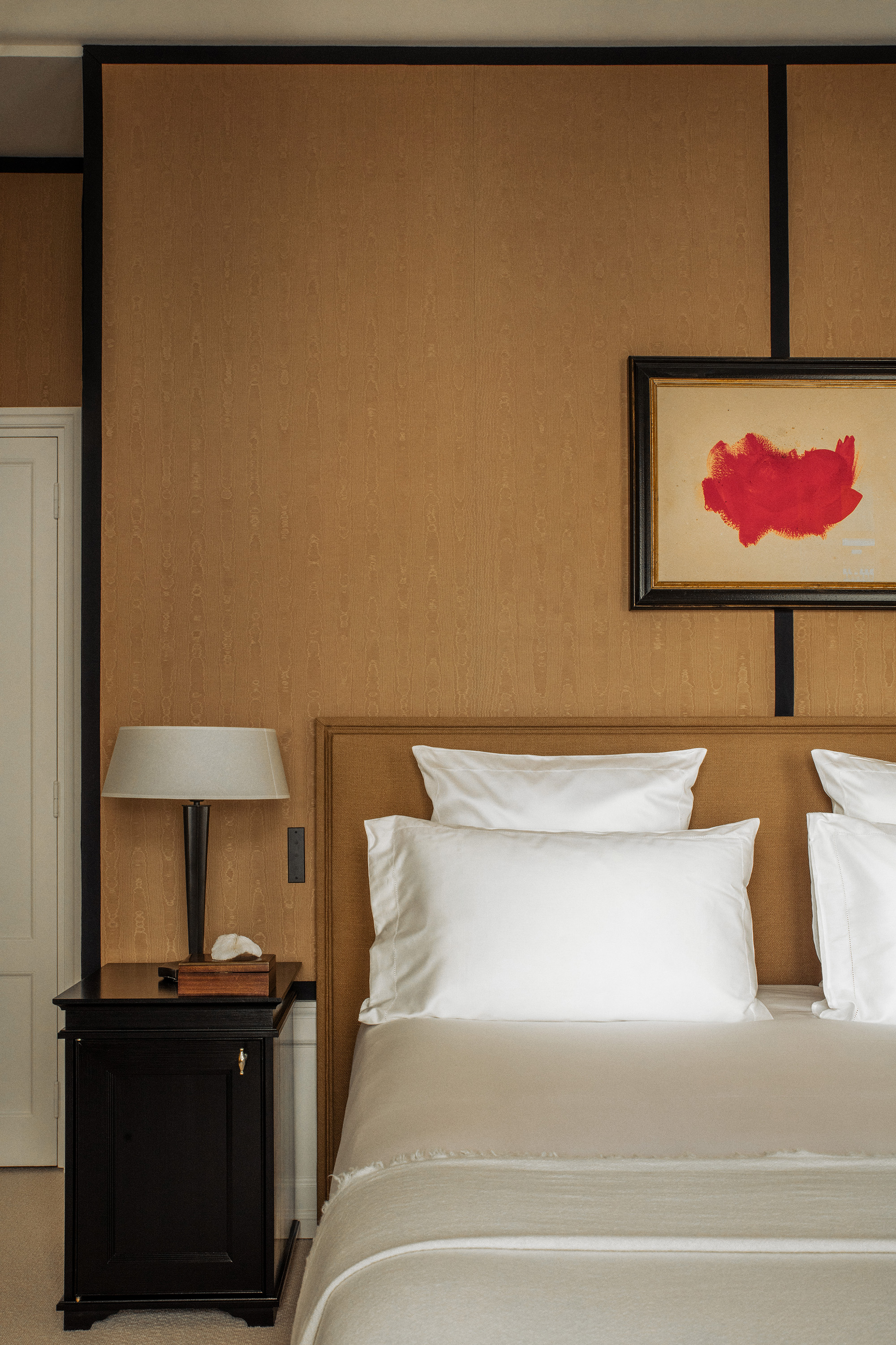 Hotel Balzac Paris | Hotel with Eiffel Tower View | Gallery