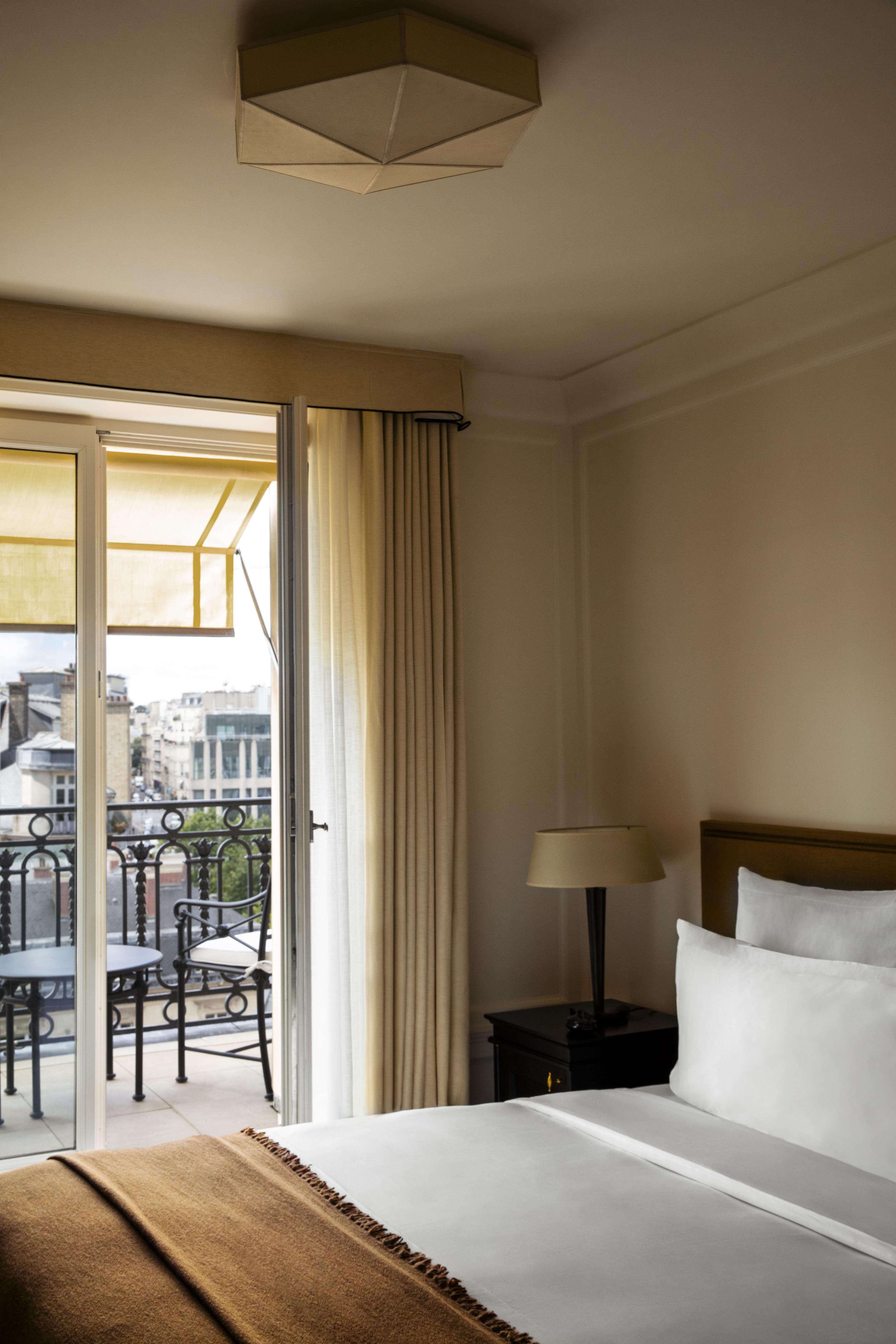 Hotel Balzac Paris | Hotel with Eiffel Tower View | Gallery